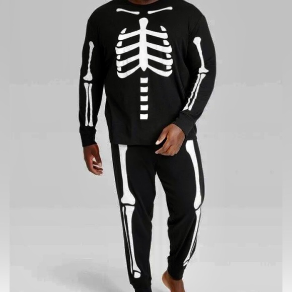 Other | Nwt Skeleton Themed Halloween Pajama Set For Men | Poshmark
